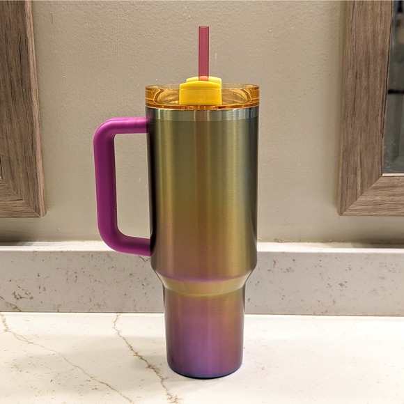 Stanley | Dining | New 224 Stanley X Starbucks 40oz Summer Sunset ...